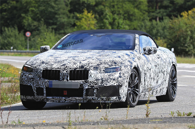 宝马M8概念车谍照曝光 或将亮相日内瓦车展